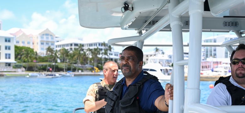 Minister Weeks visits Coast Guard ahead of Cup Match holiday weekend ...