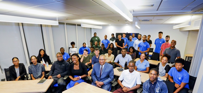 Minister Burch - Summer Interns at Ministry of Public Works ...