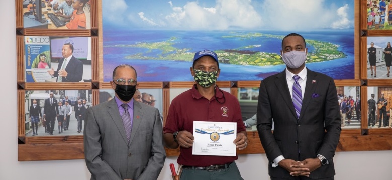 Public Service Excellence Award - Mr. Roger Parris | Government of Bermuda