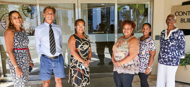 Minister of Health Presents STARS Certificates | Government of Bermuda